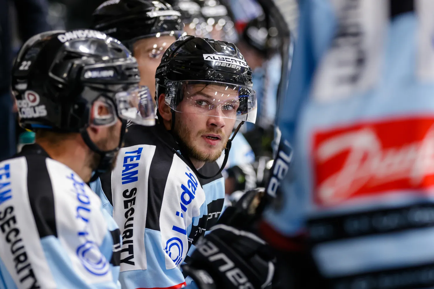 Ishockey nyheder på dansk ⚫️ Hockey nyheder fra NHL, Metal Ligaen, SHL, VM m.m.
